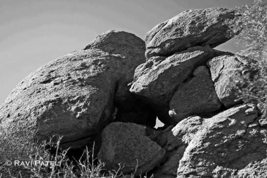 A Small Opening in the Rocks - Photos by Ravi