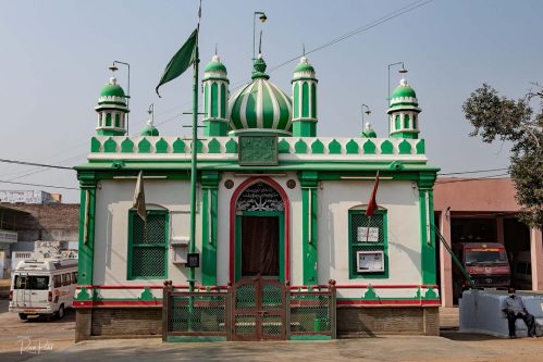 A Colorful Mosque - Photos by Ravi